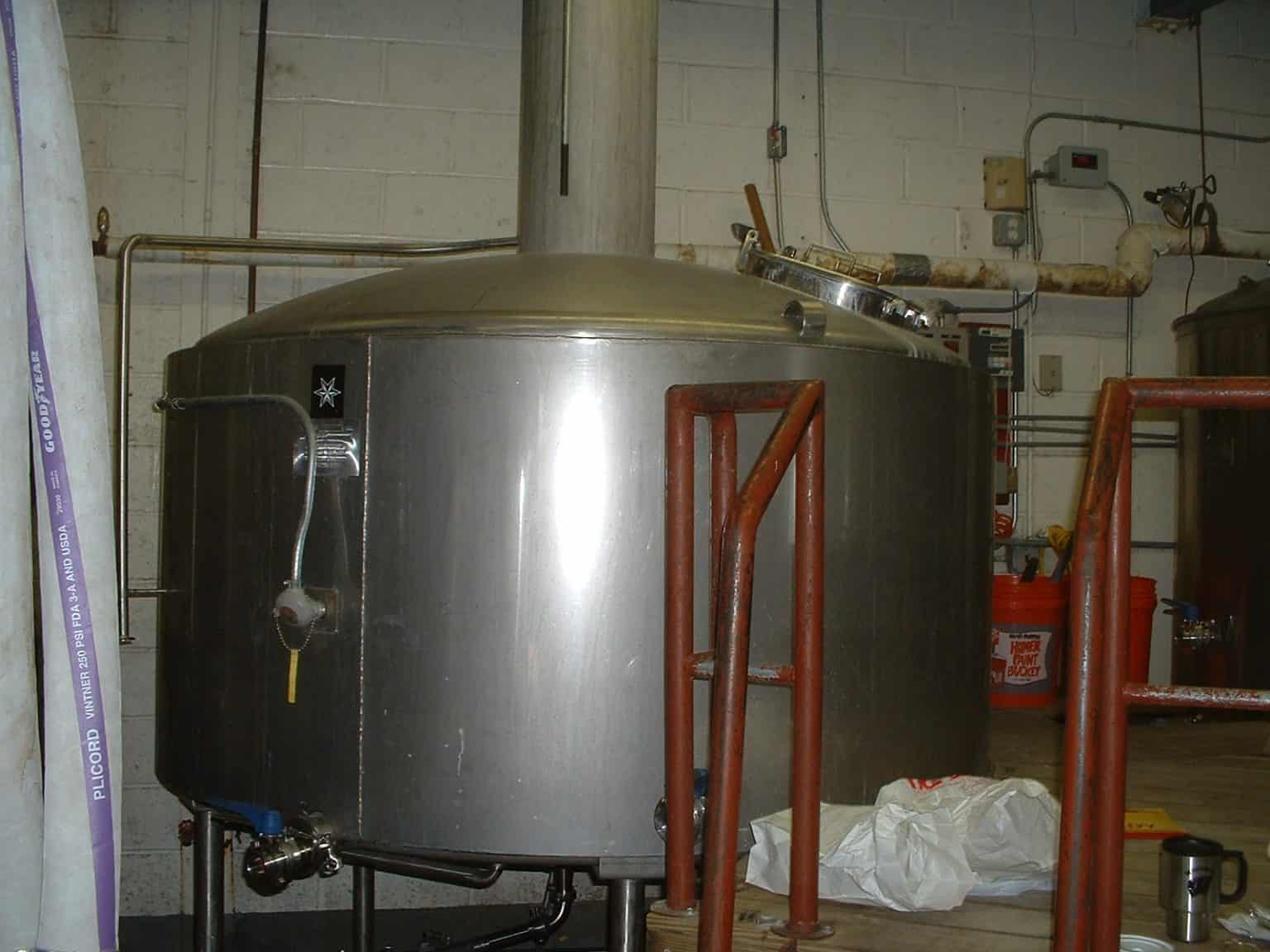 A Visit to a Brewpub - The Old Growler